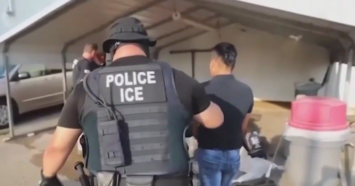 ICE raid rumors in Georgia: Are police departments partnering with ...