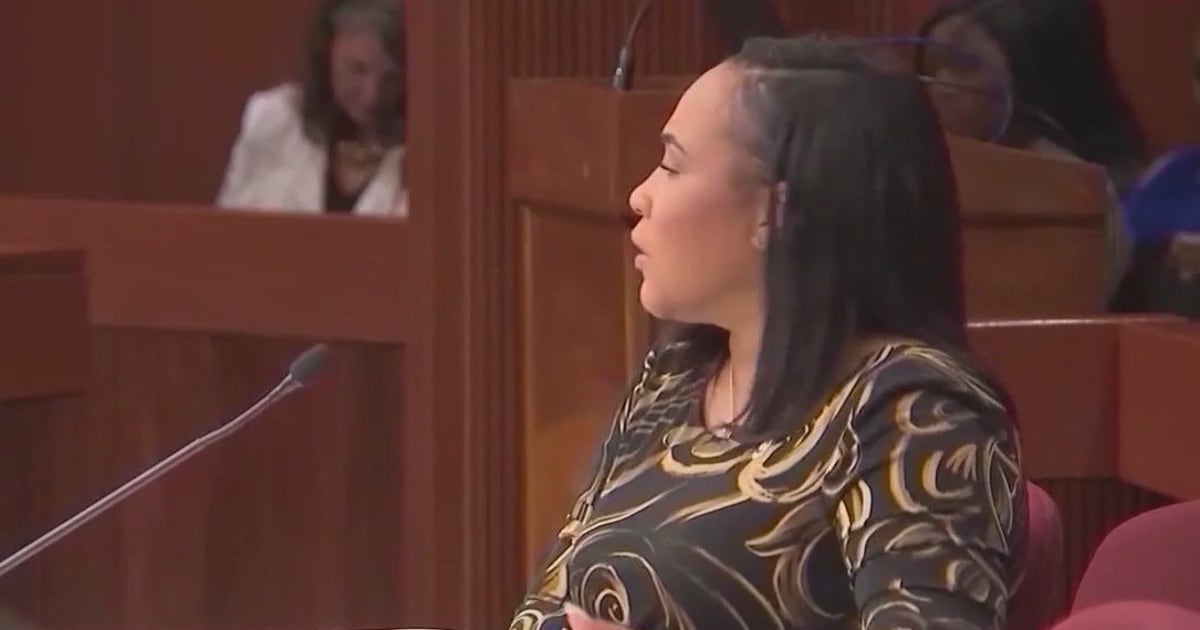 Georgia Senate vs Fulton County DA Fani Willis: Vote to continue probe ...