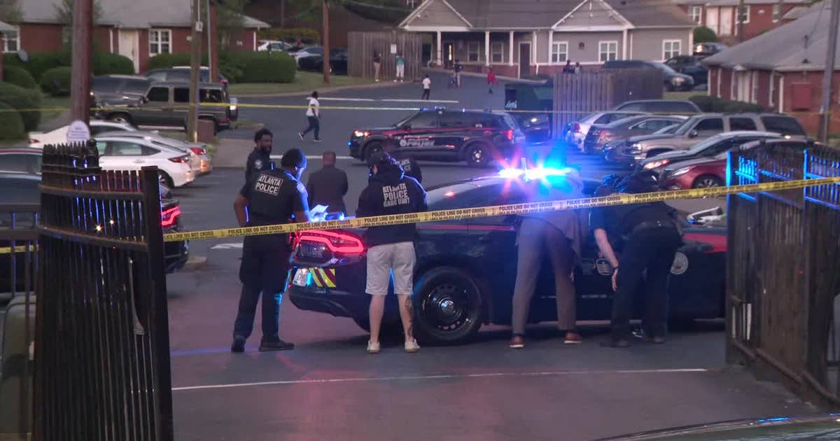 Man found shot in backseat of vehicle at Eloise Street apartments dies ...