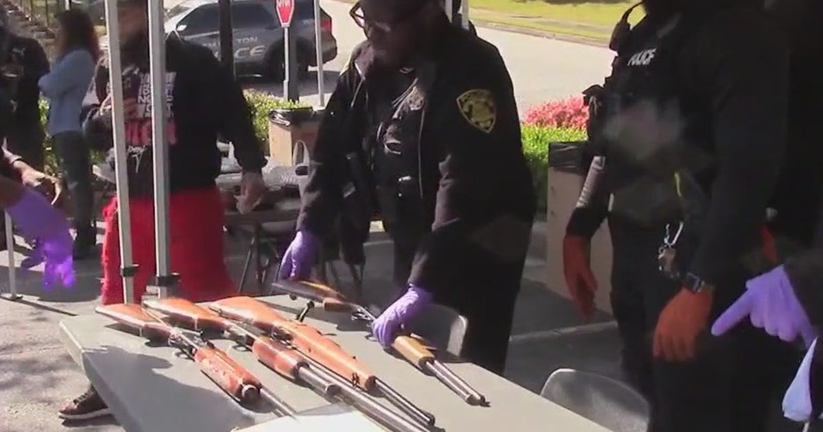 37 guns collected during City of South Fulton gun buyback event | FOX 5 ...