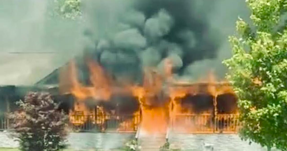Teen heroes save neighbors and dogs from raging Cherokee County house ...