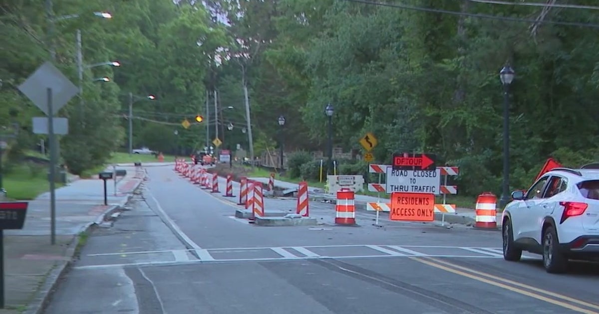 Frustration mounts over Cascade Road project delays, design flaws | FOX ...