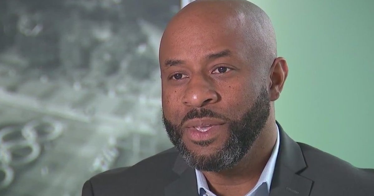 Olu Brown, former pastor and business owner, announces run for Georgia ...