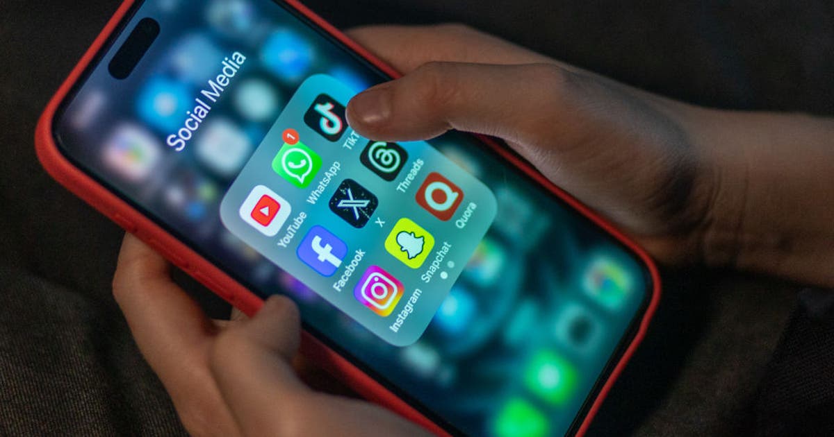 Judge blocks Georgia's social media age verification law, citing free ...
