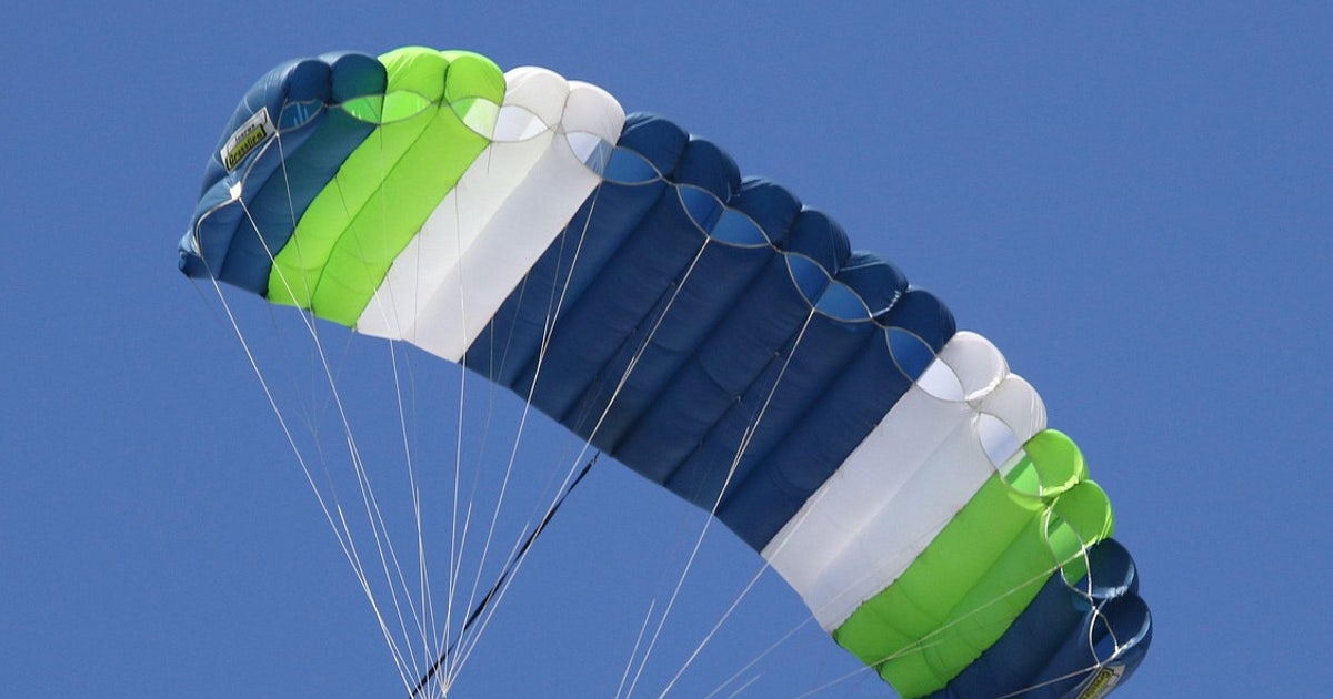 Metro Atlanta skydiver killed after midair parachute collision at ...