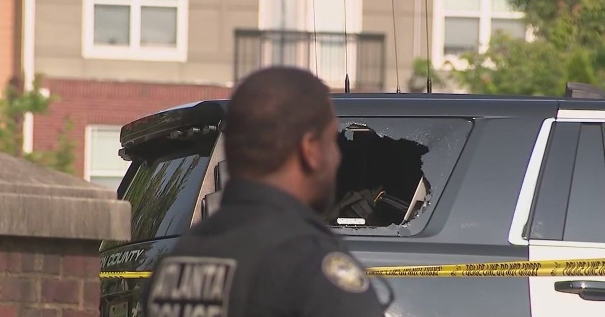 Fulton County officer shoots, kills person breaking into patrol car ...