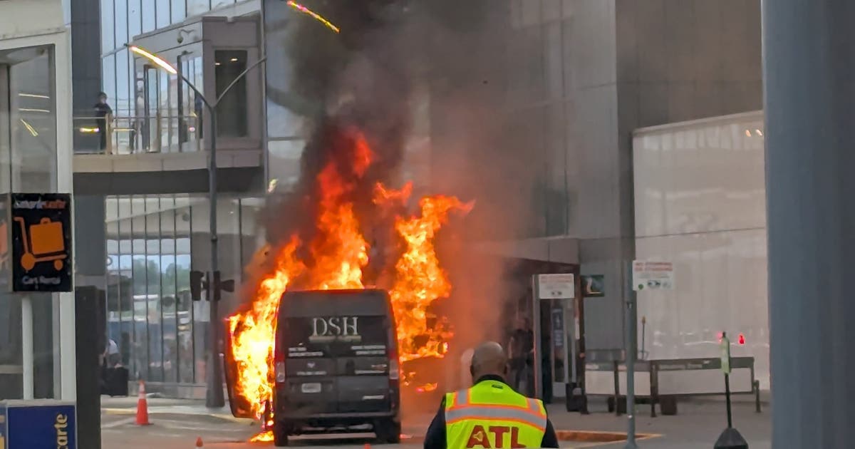 Van fire disrupts traffic at Hartsfield-Jackson Atlanta International ...