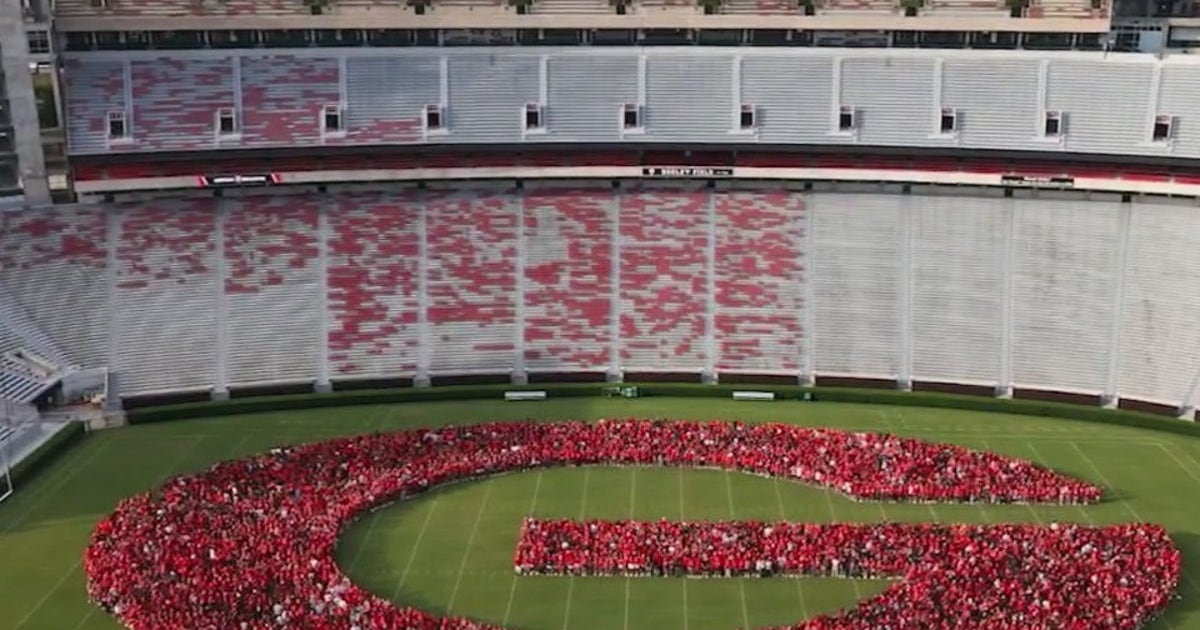 Freshmen move into UGA dorms, continue annual tradition | FOX 5 Atlanta