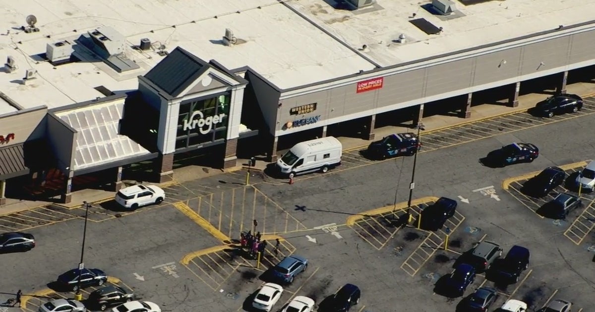 Armored vehicle employee injured in ambush; $50K stolen | FOX 5 Atlanta