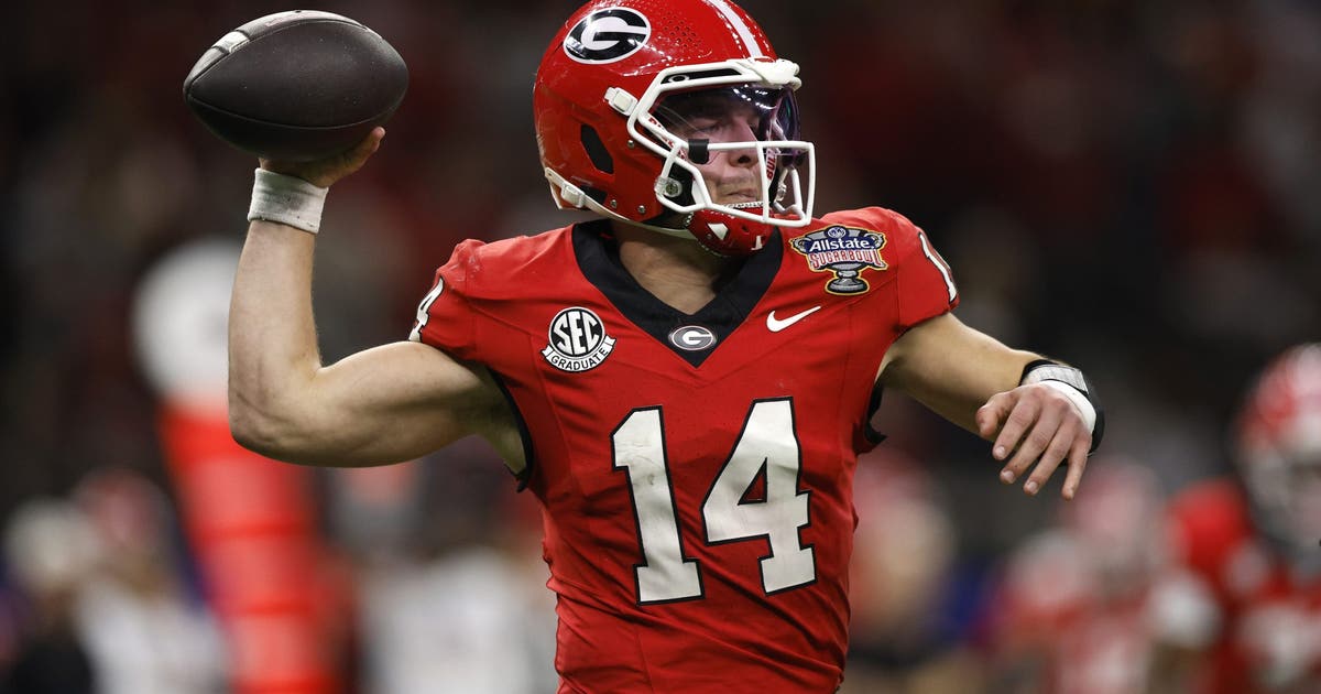 Georgia falls 39-34 to Ole Miss in a bizarre Sugar Bowl ending | FOX 5 ...