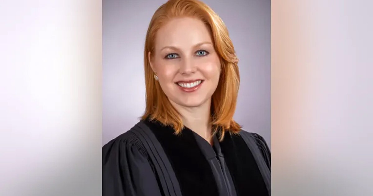 Justice Sarah Warren to undergo surgery for early-stage breast cancer ...