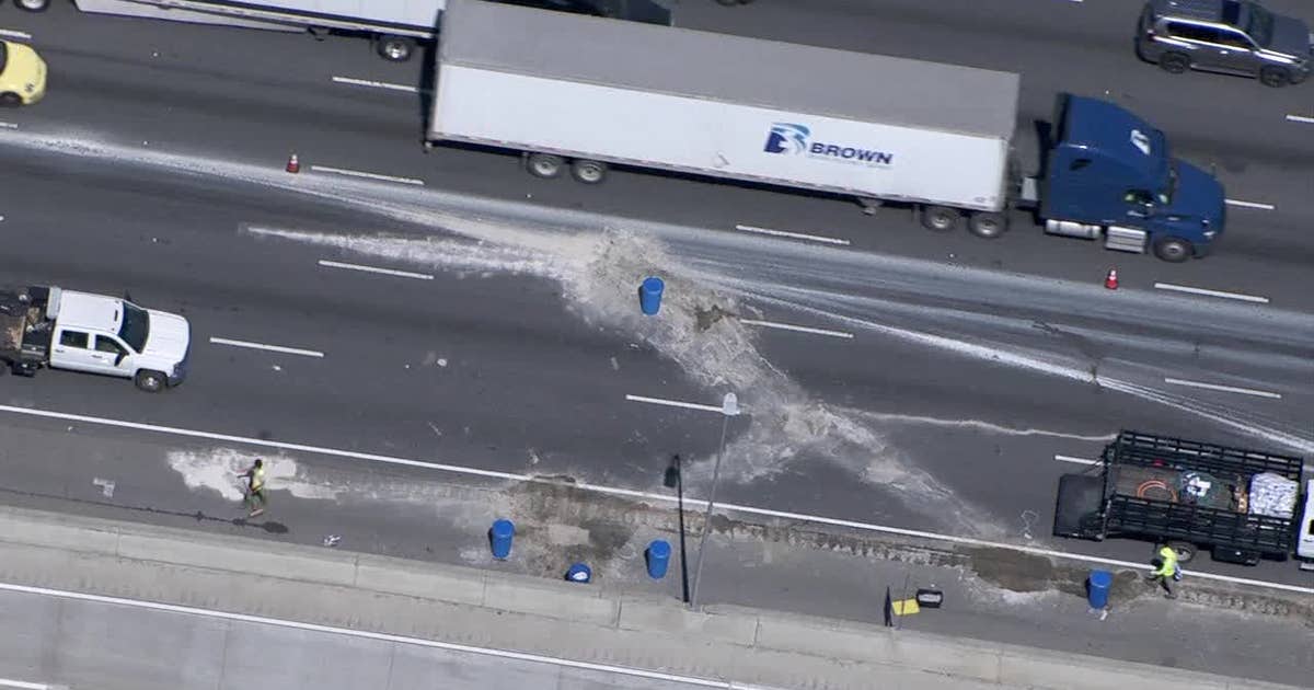 Hazmat spill blocks I-75 South lanes near Delk Road | FOX 5 Atlanta