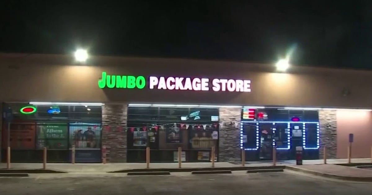 2 shot outside DeKalb package store Tuesday night | FOX 5 Atlanta