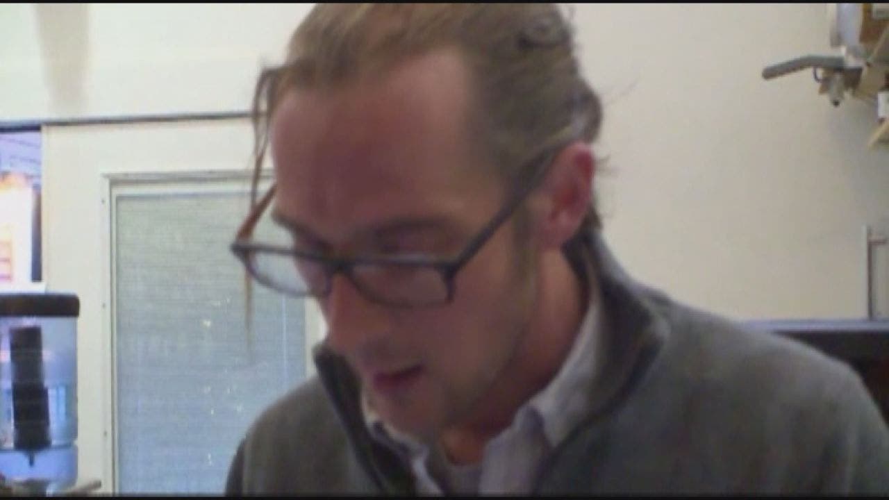 Man shoots malfunctioning computer 8 times | FOX 5 DC