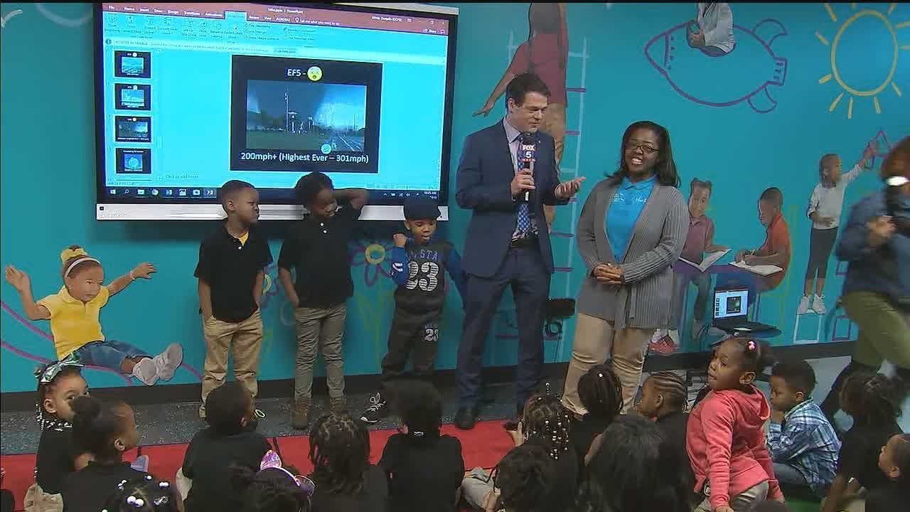 FOX 5's Tucker Barnes visits Lawrence E Boone ES for weather fun | FOX 5 DC