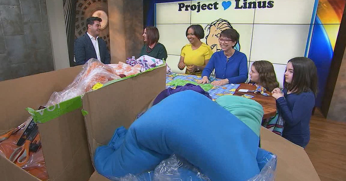 Pay It Forward: Project Linus makes blankets for sick and traumatized ...