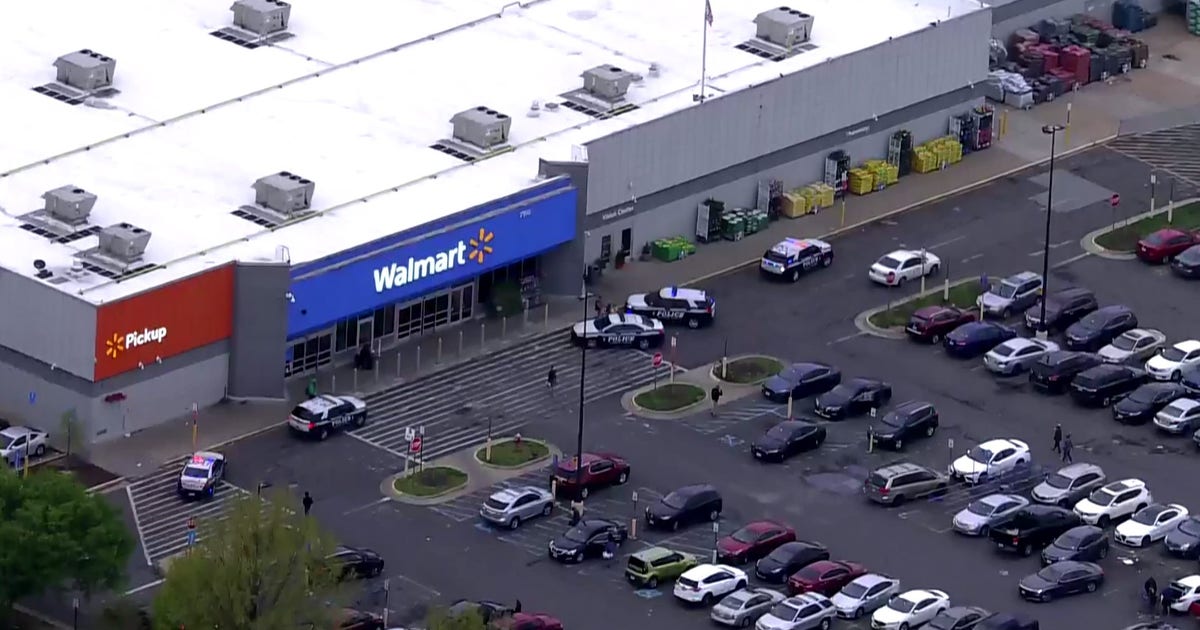 Stabbing inside Virginia Walmart leaves 2 teens injured | FOX 5 DC