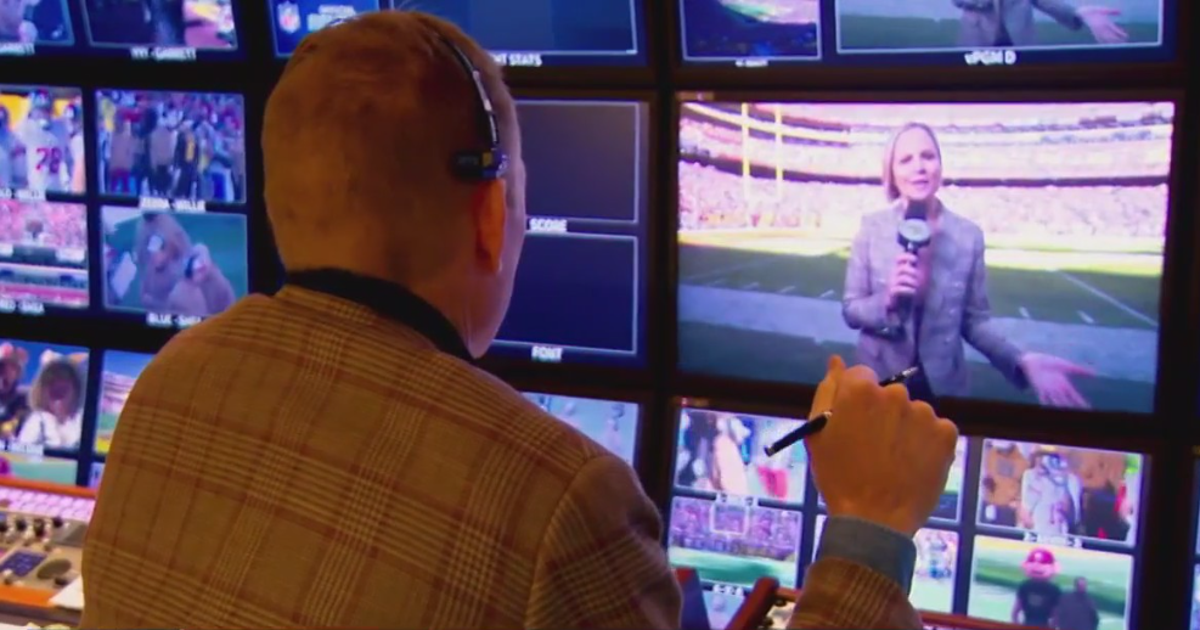 Behind-the-scenes with FOX Sports: Celebrating 30 years of NFL ...