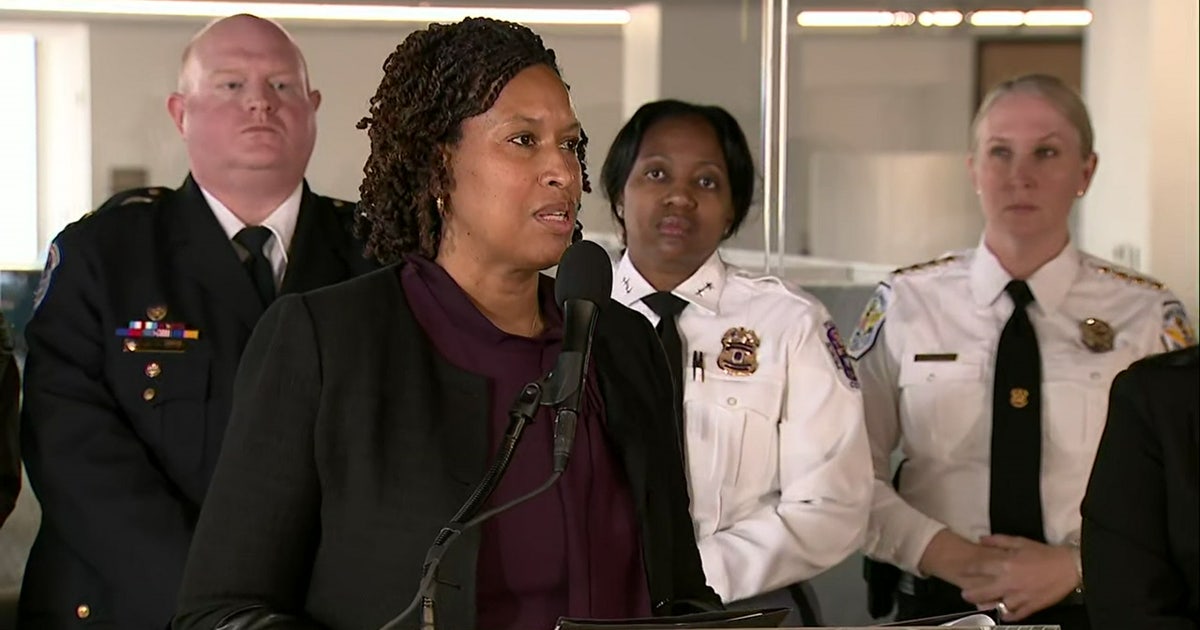 Bowser seeks to extend DC's juvenile curfew | FOX 5 DC