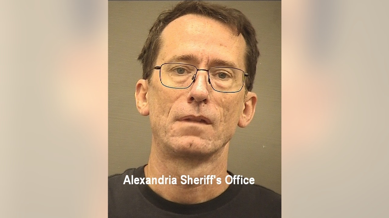 Arlington Aquatic Club's former president pleads guilty to sexually ... Arlington Aquatic Club's former president pleads guilty to sexually ...