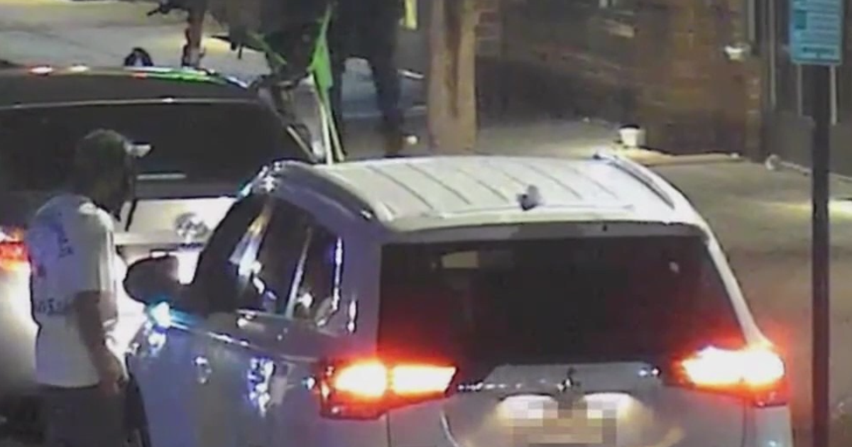 Rideshare driver robbed by panhandler after giving the man money, DC ...