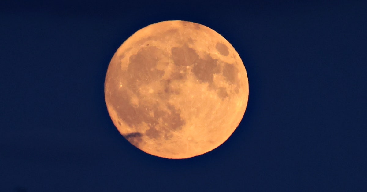 Extremely rare comet, supermoon combo will light up skies over DC ...