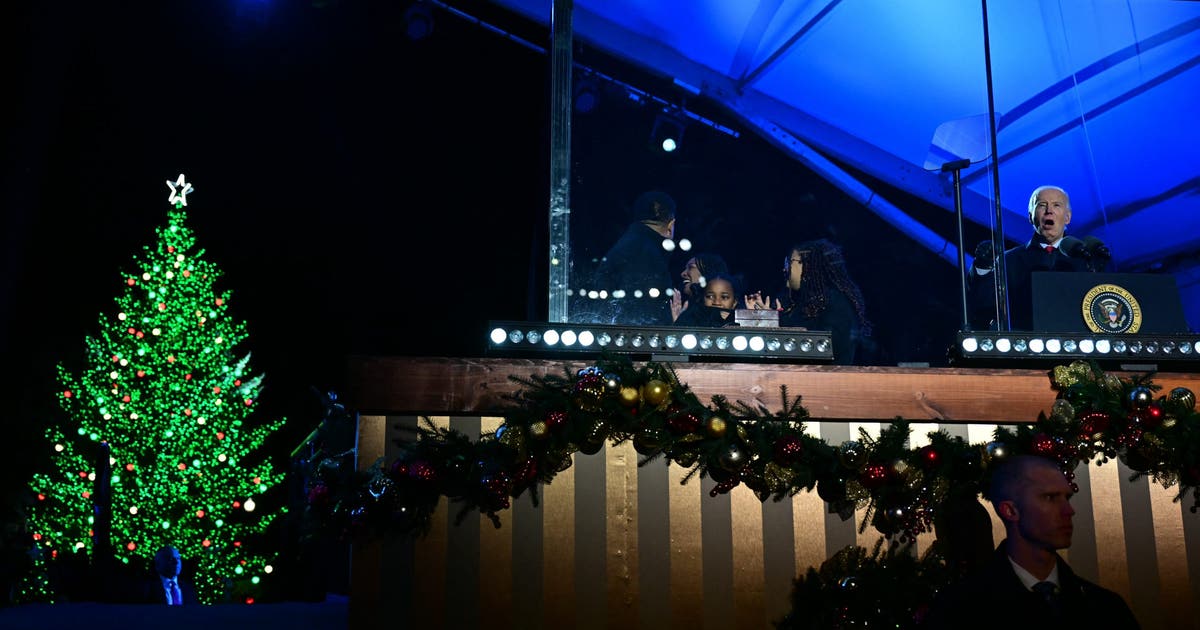 President Biden kicks off holidays with National Christmas Tree ...
