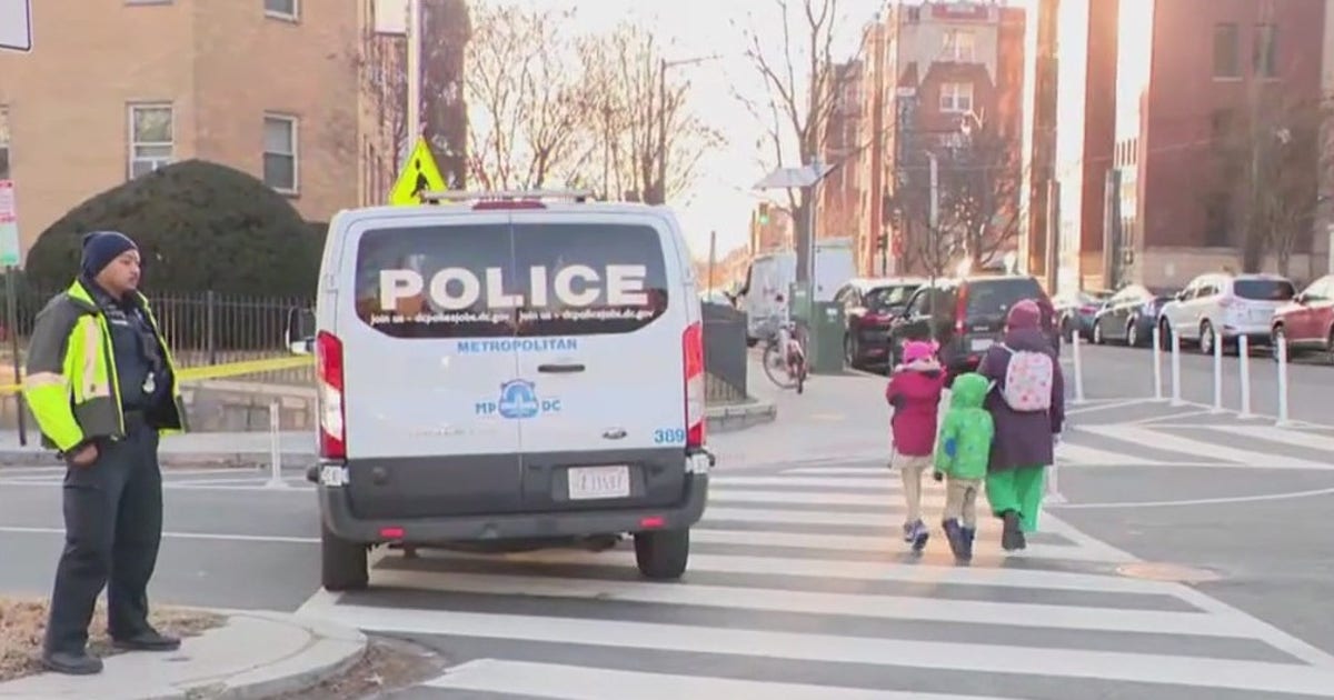 Police shoot at suspects seen firing guns in Northwest DC | FOX 5 DC