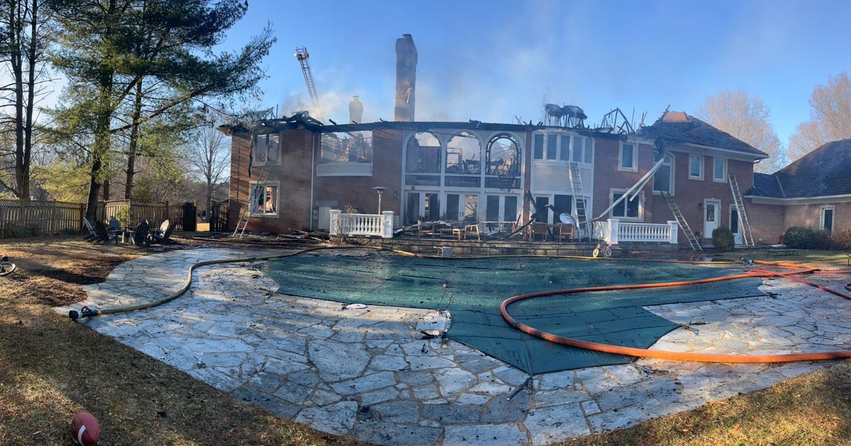 Maryland mansion engulfed in raging fire | FOX 5 DC