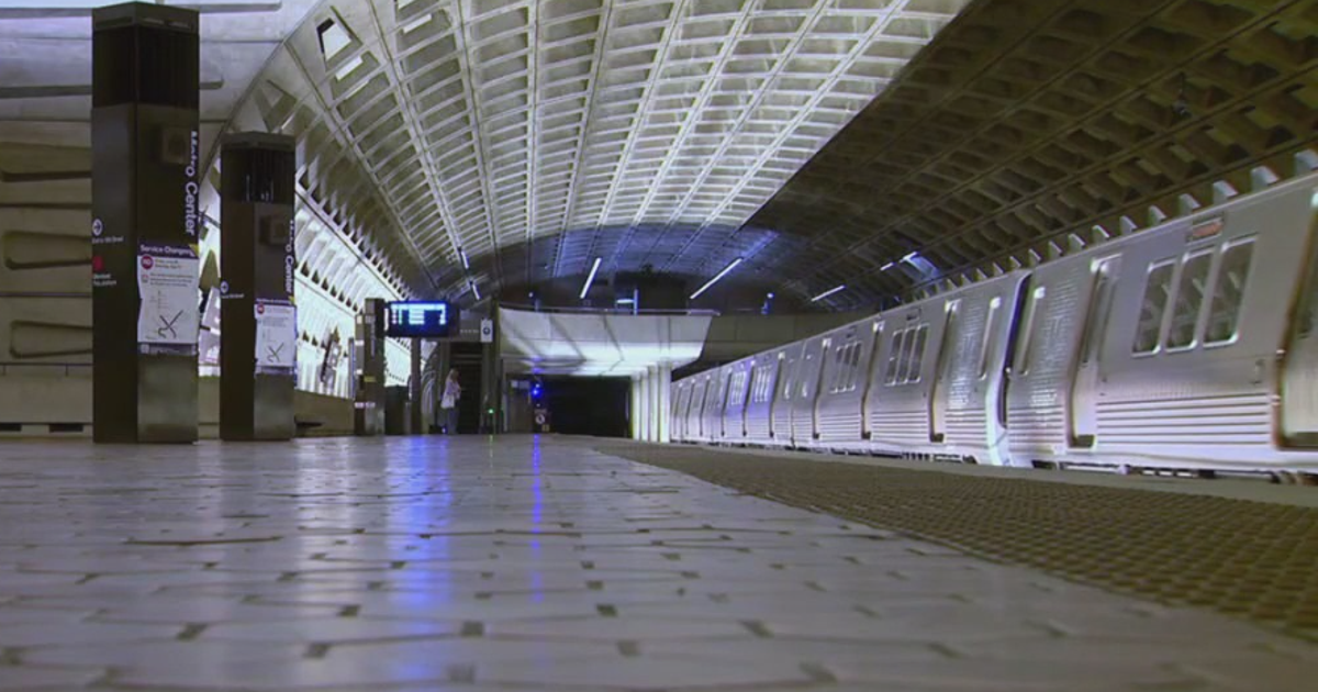 Plan your travel: Metro announces free rides, parking for holidays ...