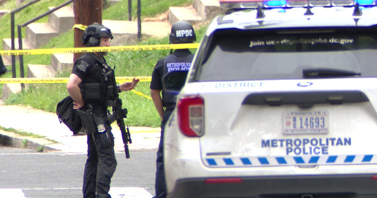 Woman gunned down outside DC home in broad daylight after dispute ...