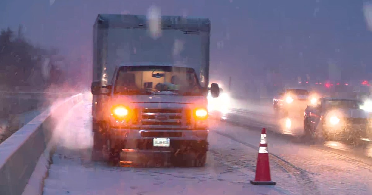 Snow creates hazardous Friday commute in DMV | FOX 5 DC