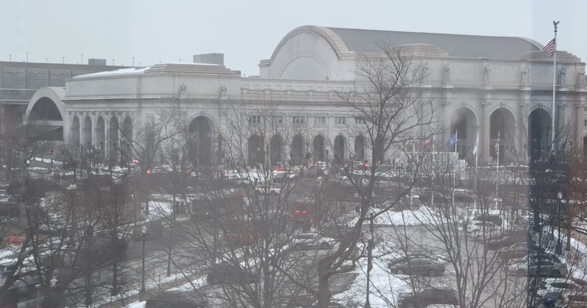 Teen injured in shooting near Union Station, police say | FOX 5 DC