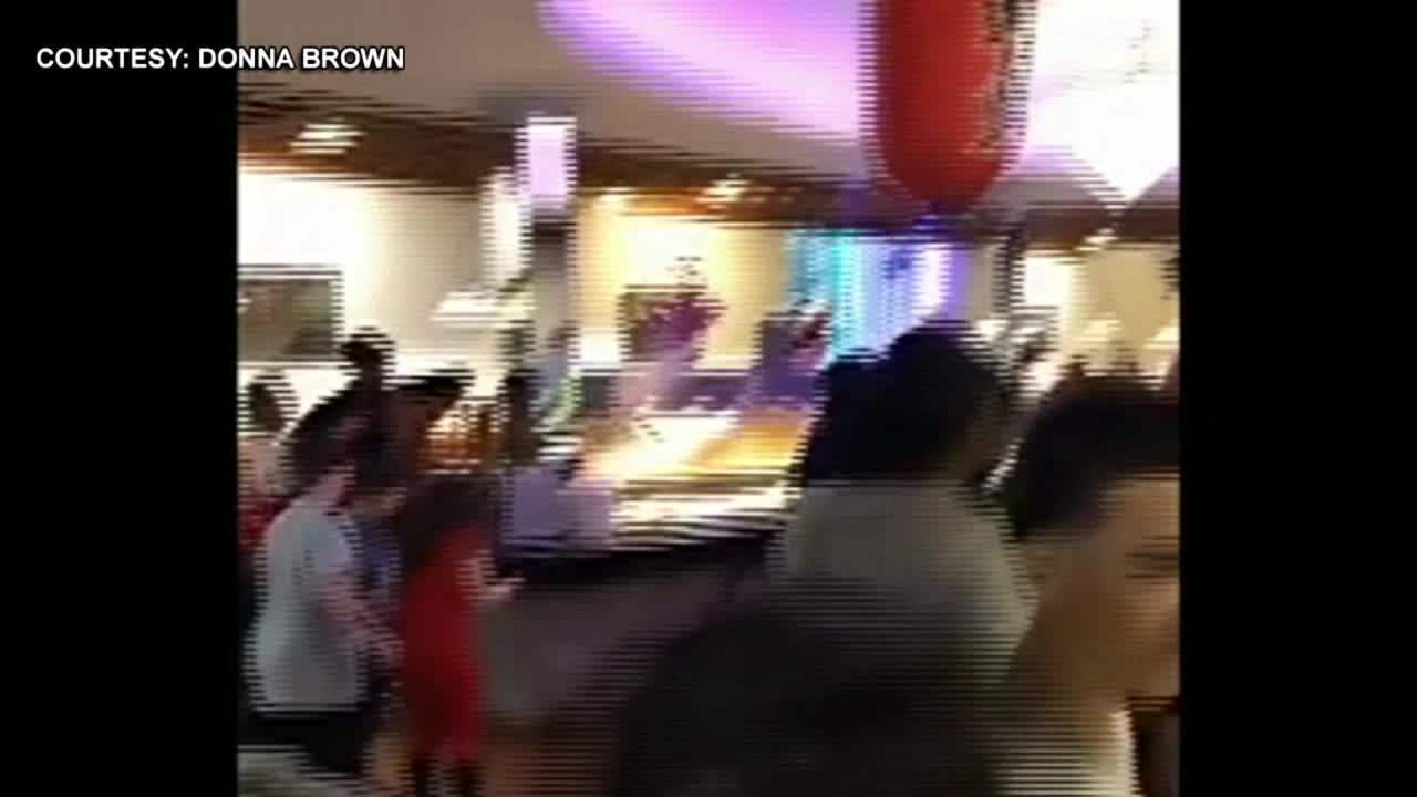 Video: Brawl breaks out at seafood buffet in Queens | FOX 5 New York