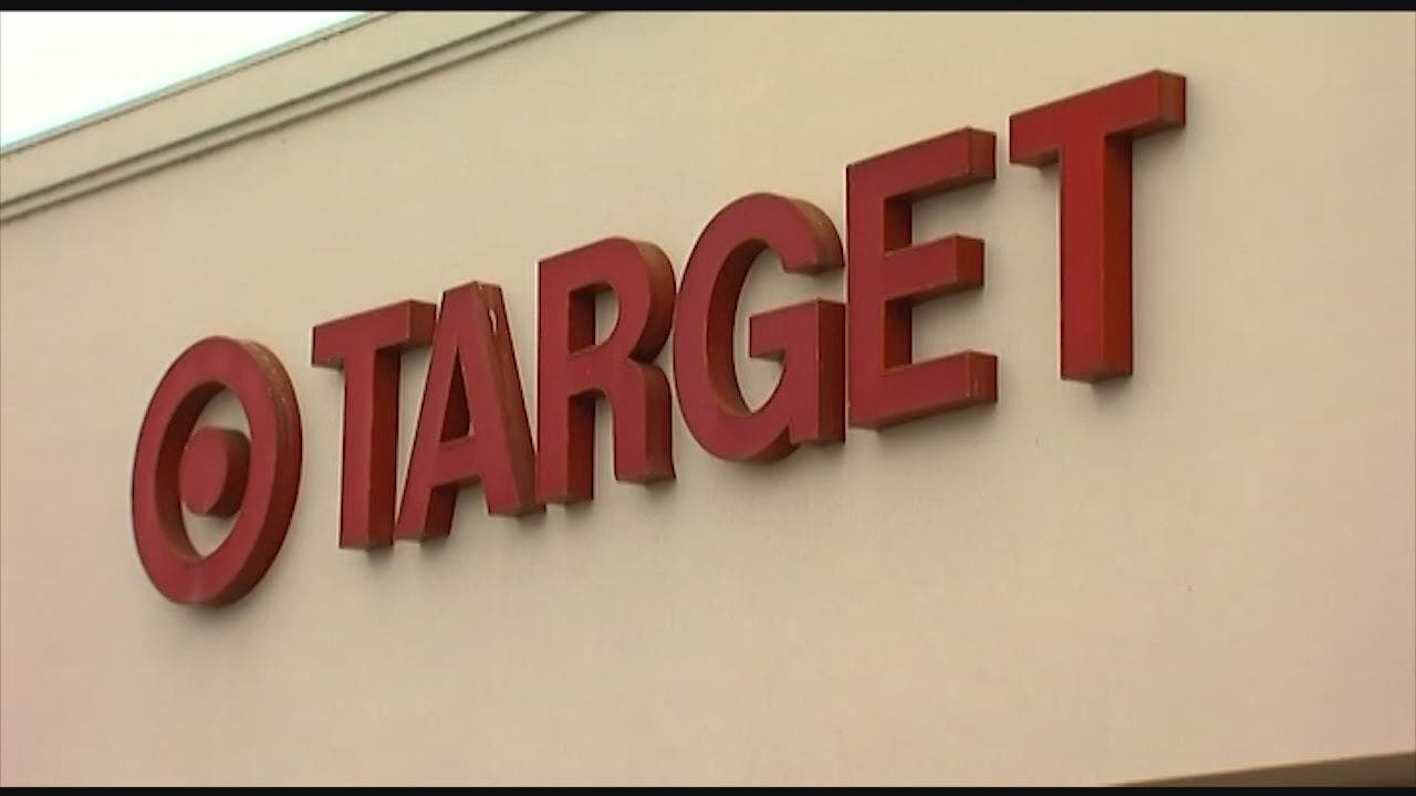 More than 500,000 sign 'Boycott Target' petition over bathroom policy ...