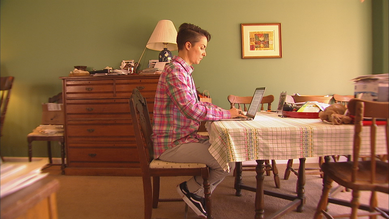 Woman writes memoir about living with chronic pain | FOX 5 New York