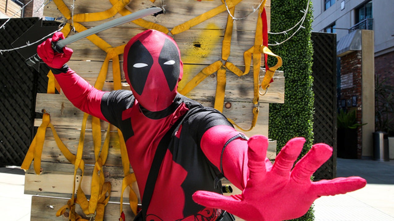 Stunt driver dies while filming "Deadpool 2" | FOX 5 New York