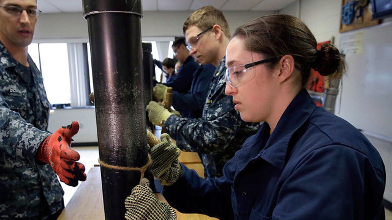 Navy now allows women to wear ponytails, lock hairstyles