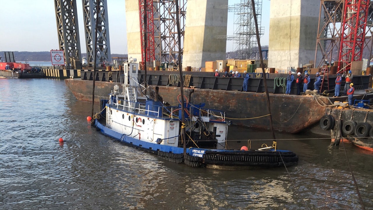 Tugboat in deadly crash raised on Hudson River | FOX 5 New York
