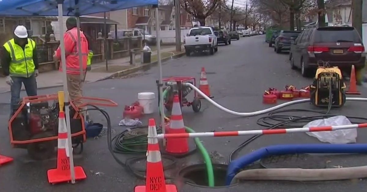 'Extraordinarily rare' pipe collapse caused Queens sewage crisis | FOX ...