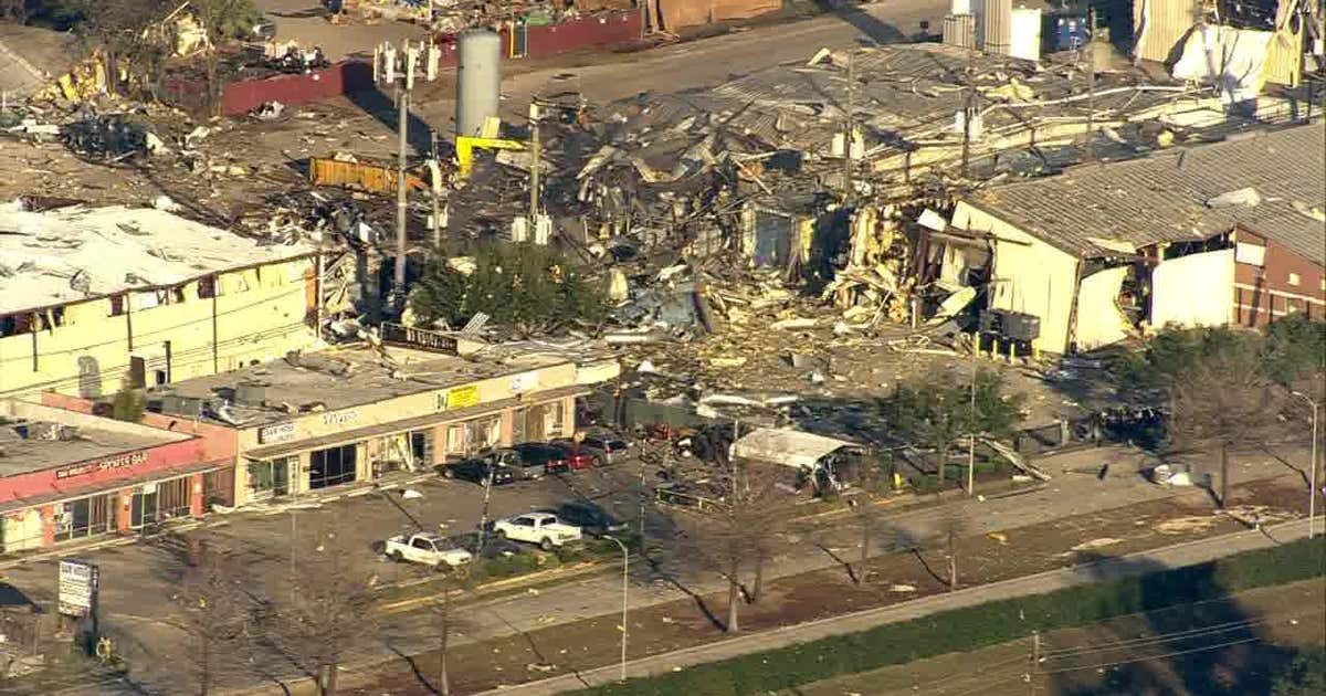 2 confirmed deaths in northwest Houston building explosion | FOX 5 New York