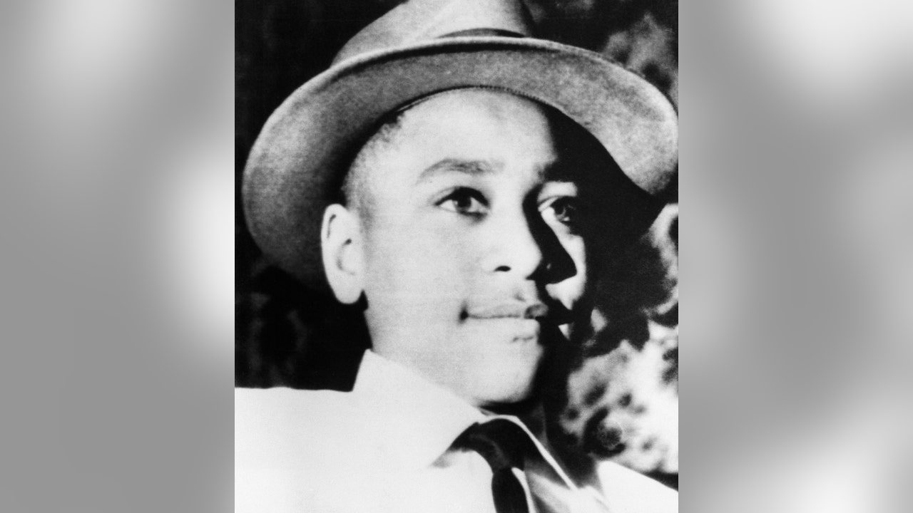House Makes Lynching A Federal Crime 65 Years After Emmett Till Murder