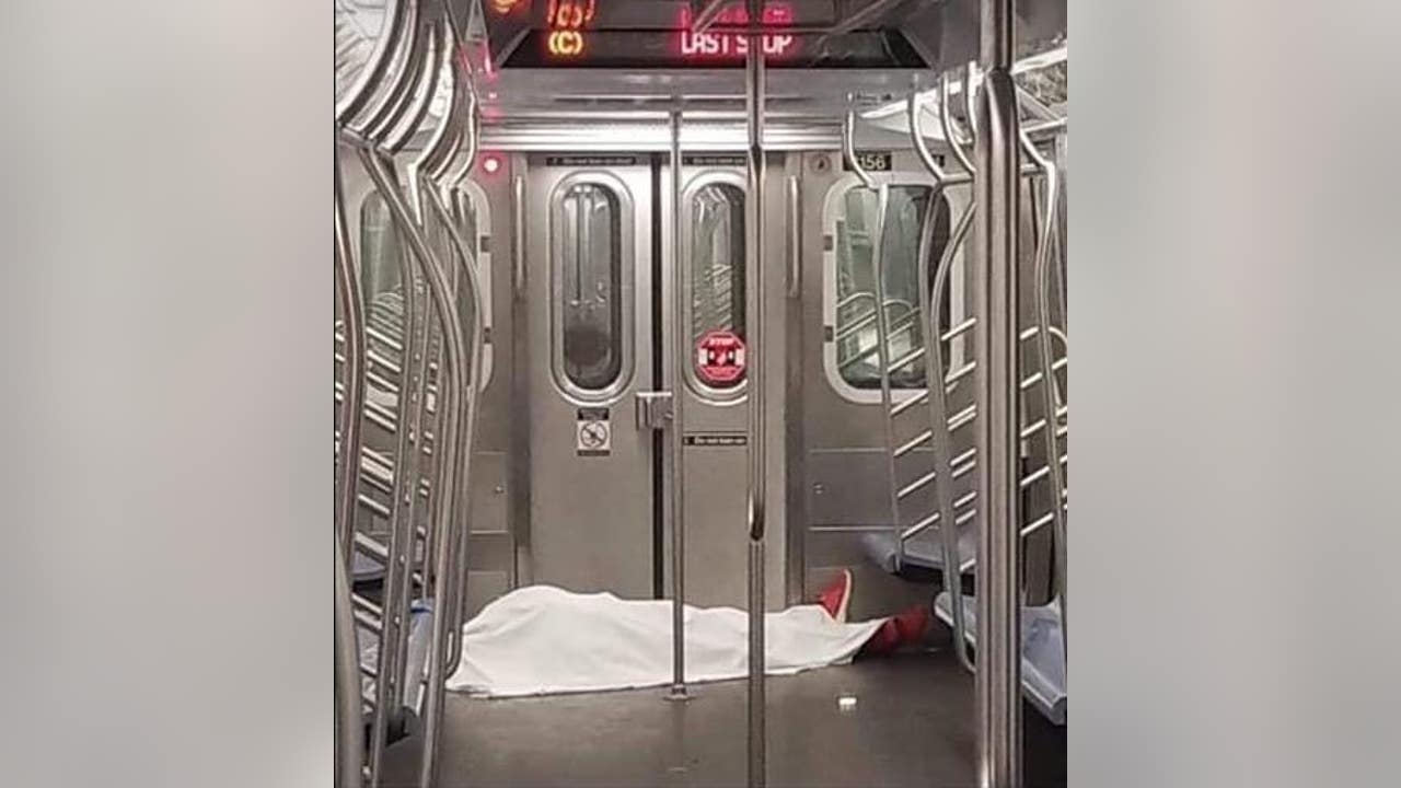 2 Two Men Found Dead On Nyc Subway Trains Fox 5 New York