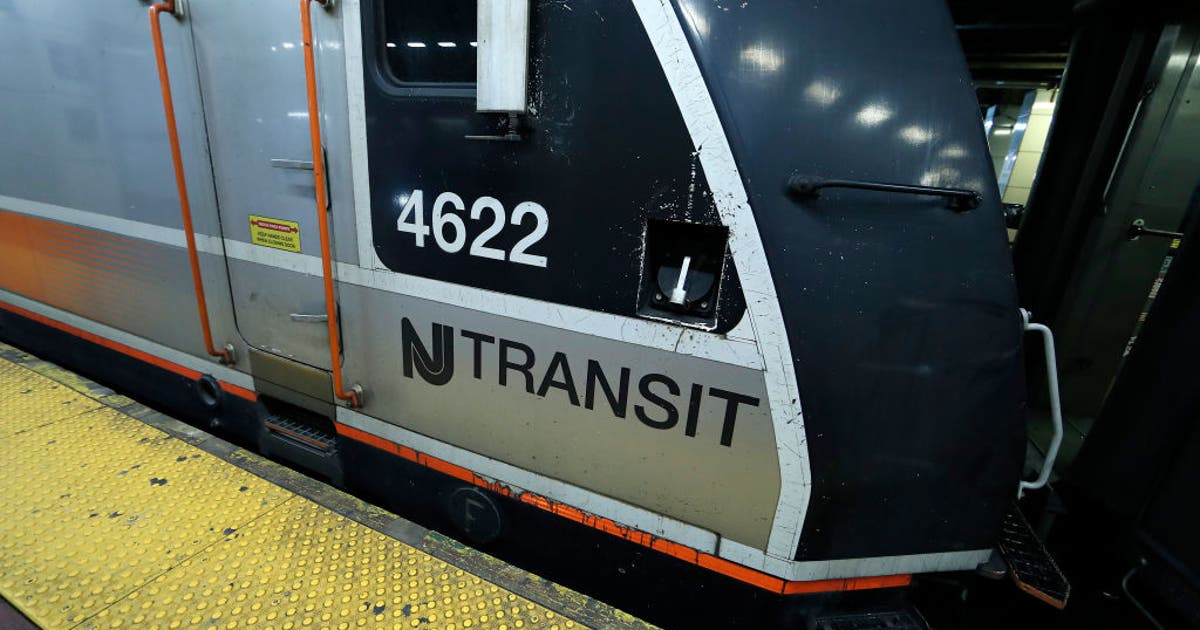 NJ TRANSIT rail delays into NYC after tunnel train issue | FOX 5 New York
