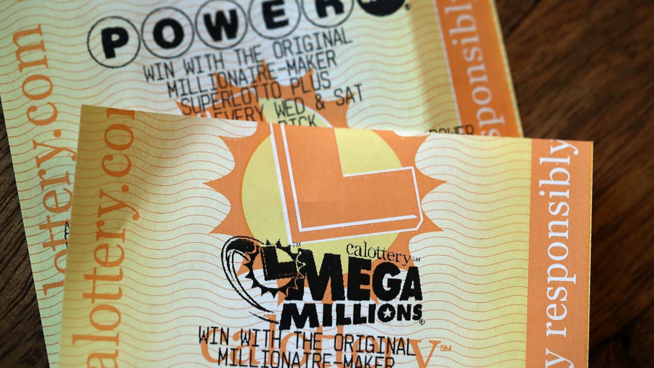 Mega Millions Powerball Combined Jackpots Rise To More Than 1 Billion