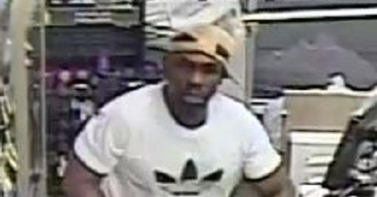 Manhattan Duane Reade robber attacks workers with bike lock chain | FOX ...