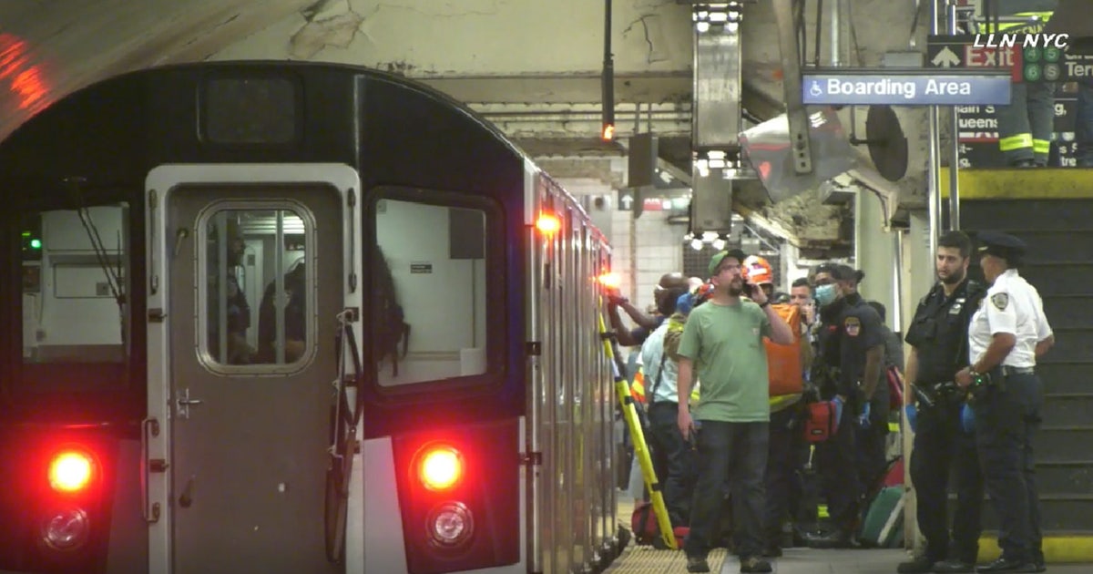 Woman killed by NYC subway train after falling on tracks | FOX 5 New York