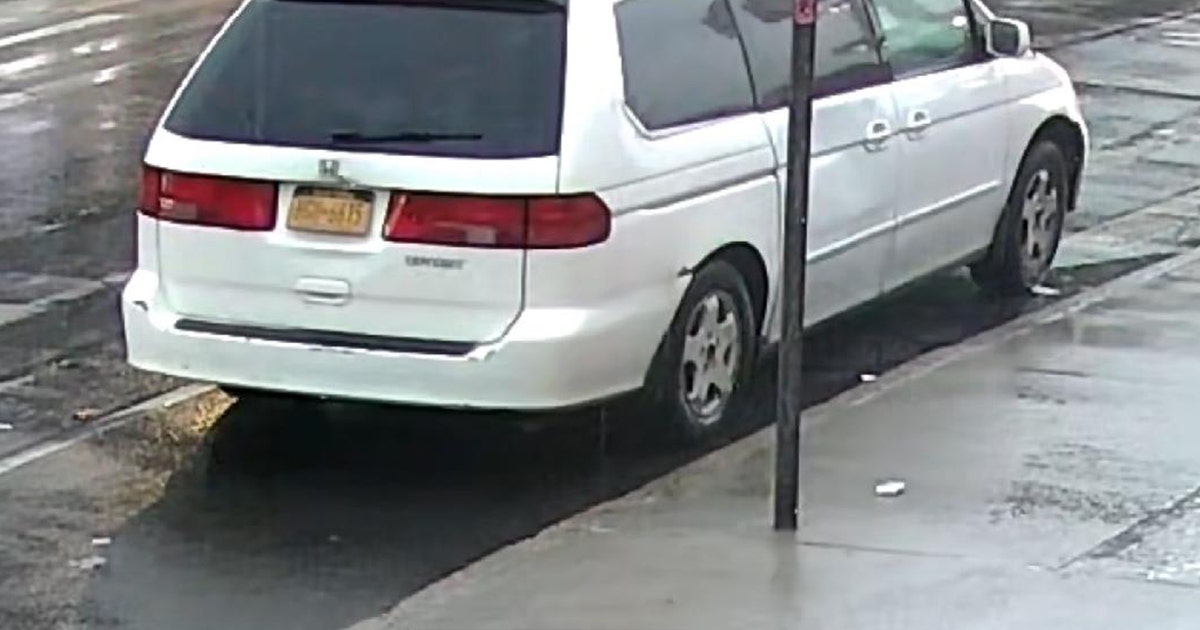 FBI releases photo of van connected to $100K Bronx post office robbery ...