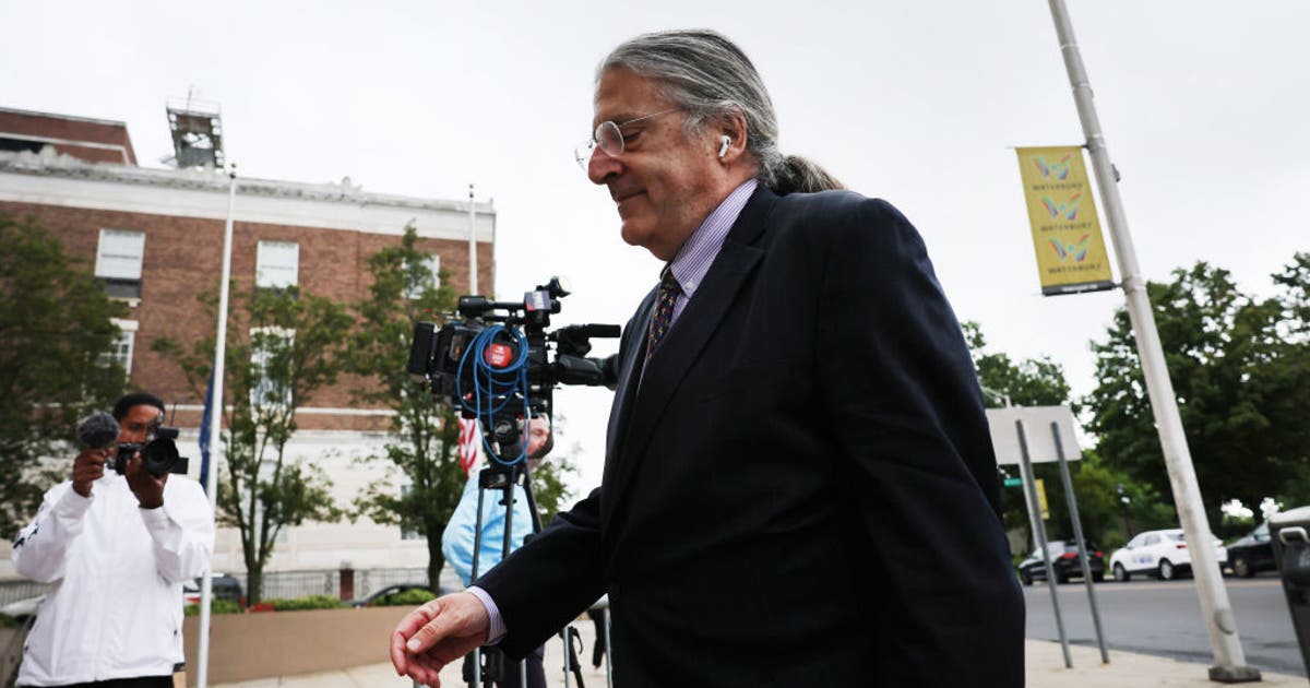 Alex Jones lawyer suspended 6 months over records release | FOX 5 New York