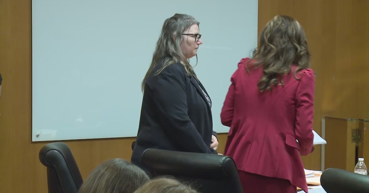 Jennifer Crumbley trial: Parents' first police interview shown on day 3 ...